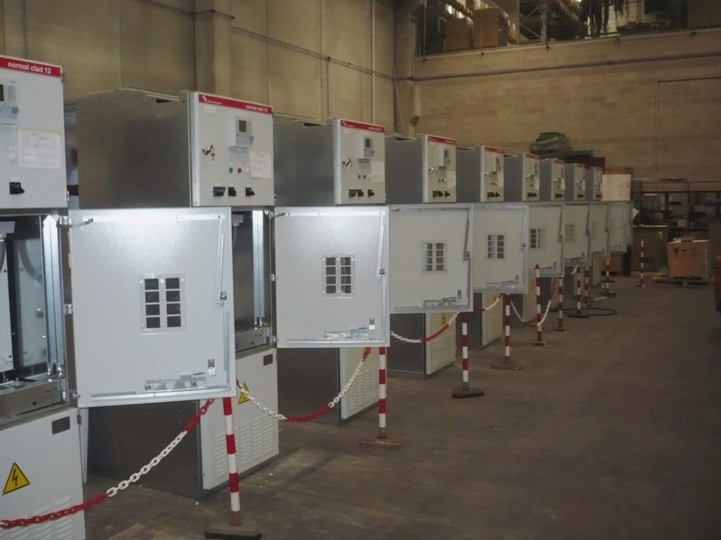 MV Metal clad switchgears 12kV 2500A 25kA - CR Technology Systems