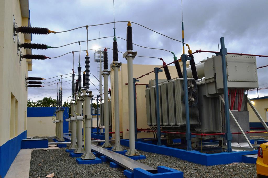 Subestación eléctrica - CR Technology Systems