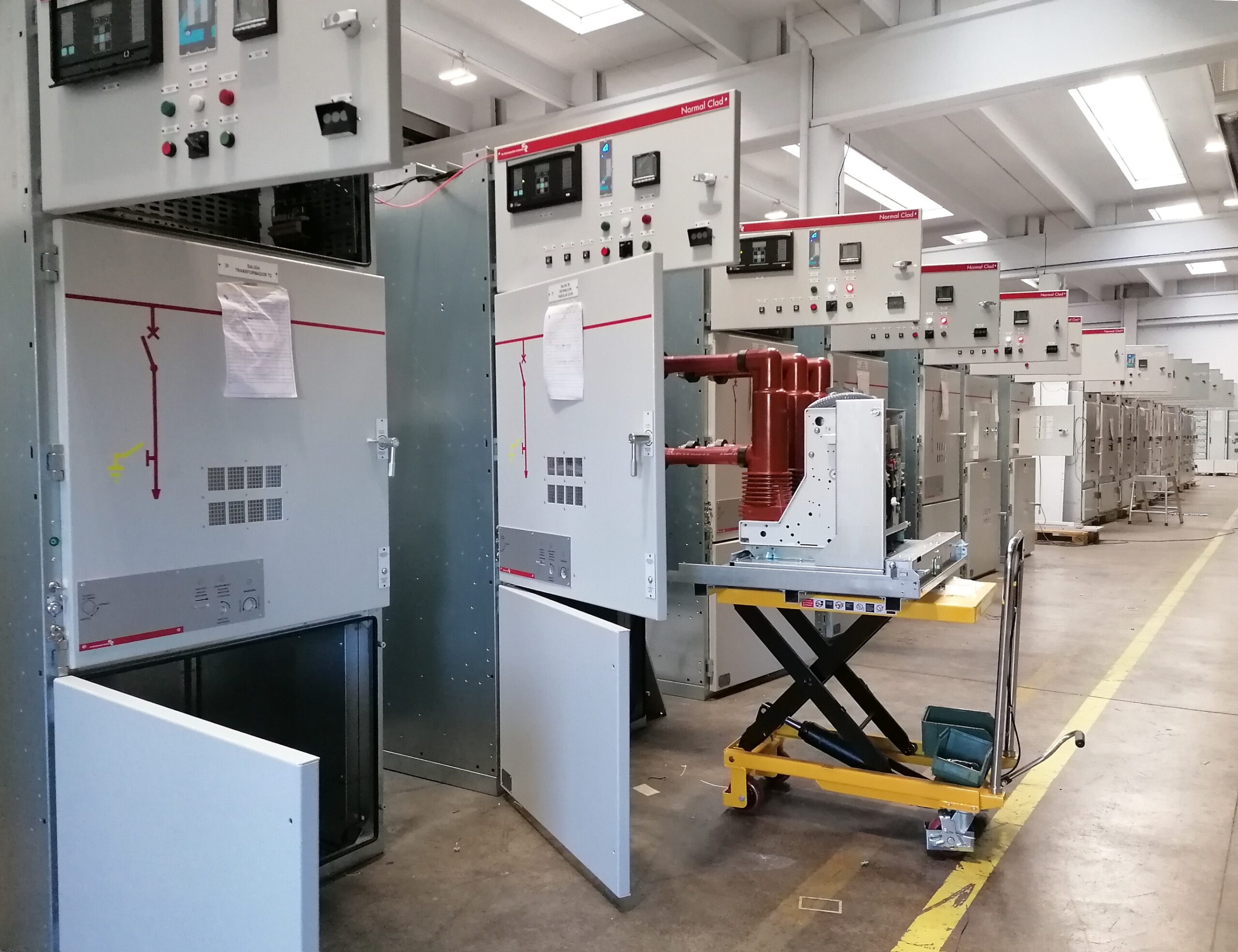 Subestación eléctrica MT/MT 13.8/34.5kV 50MVA - CR Technology Systems