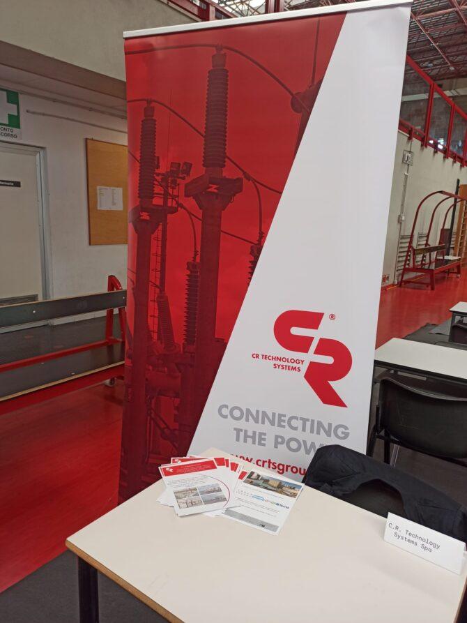 HUNTING FOR TALENTED STUDENTS 📌 - CR Technology Systems